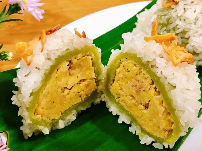 Vietnamese Sticky Rice: Discover Xoi Khuc and Hanoi's morning food ...